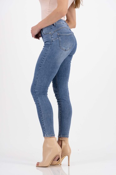 Blue long jeans, skinny jeans