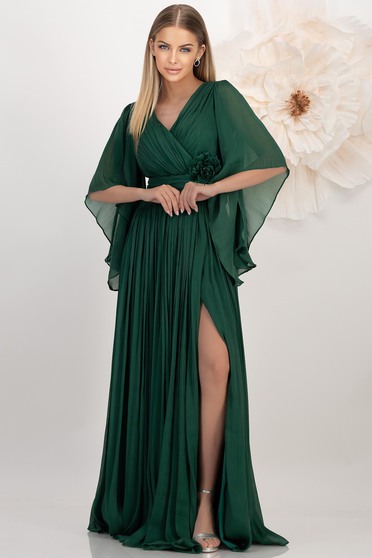Rochie lunga din voal satinat verde in clos cu maneci tip fluture si ...