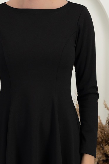 Rochie din jersey neagra pana la genunchi in clos cu decolteu rotunjit ...